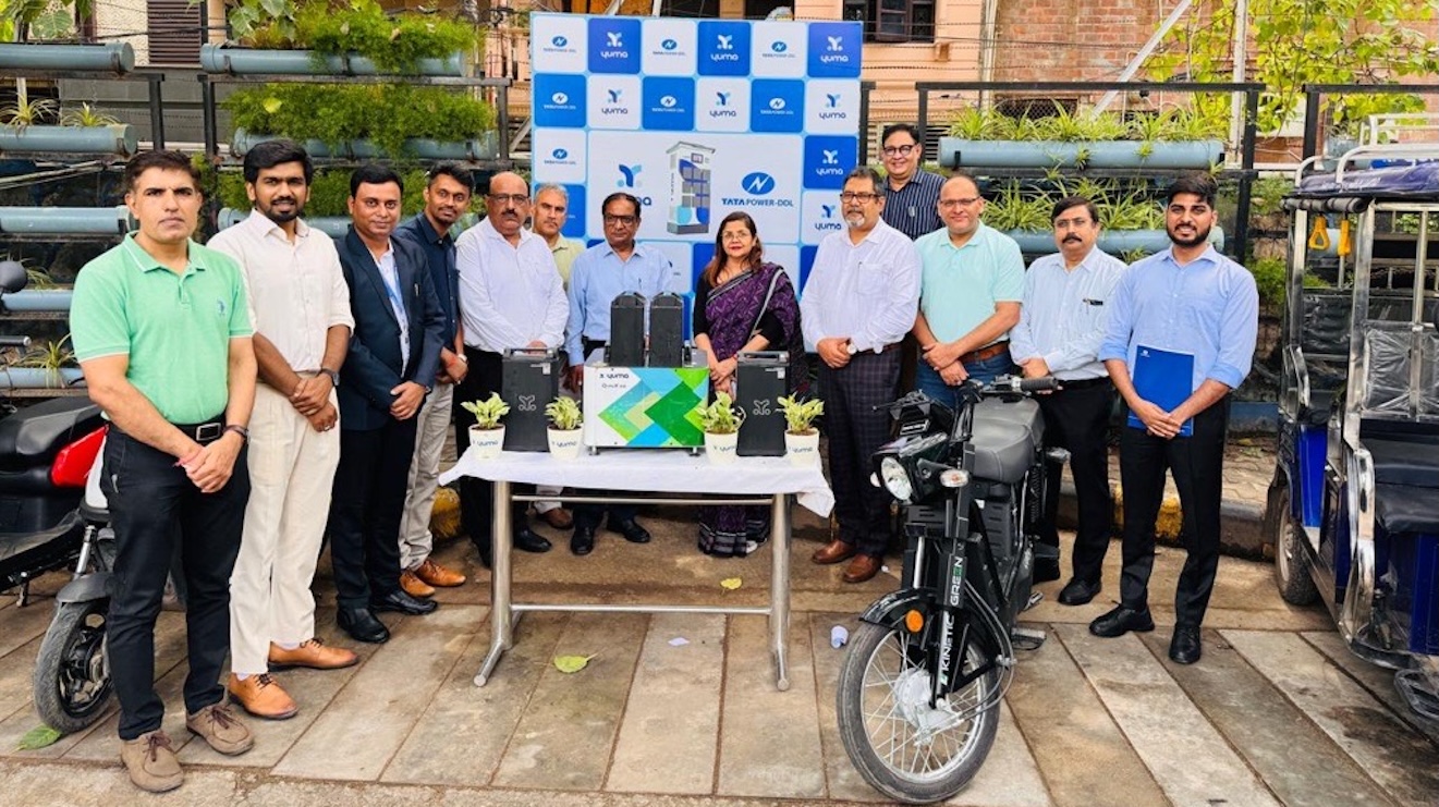 Tata Power-DDL Partners with Magna Yuma to Launch Battery Swapping Stations for Electric ...