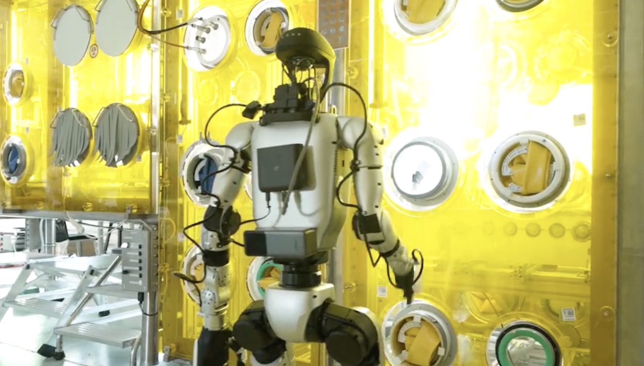 Orano and Capgemini Introduce an Intelligent Humanoid Robot to the ...